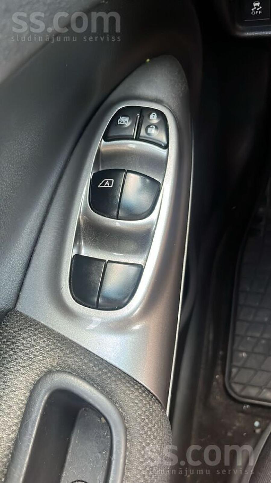 Balts Nissan Juke 2015 Rīga, ar dzinēja tilpumu 1.50 L un nobraukumu 130 tūkst. km par 6400 €, foto 10 vietnē AUTOMOTO.COM.LV