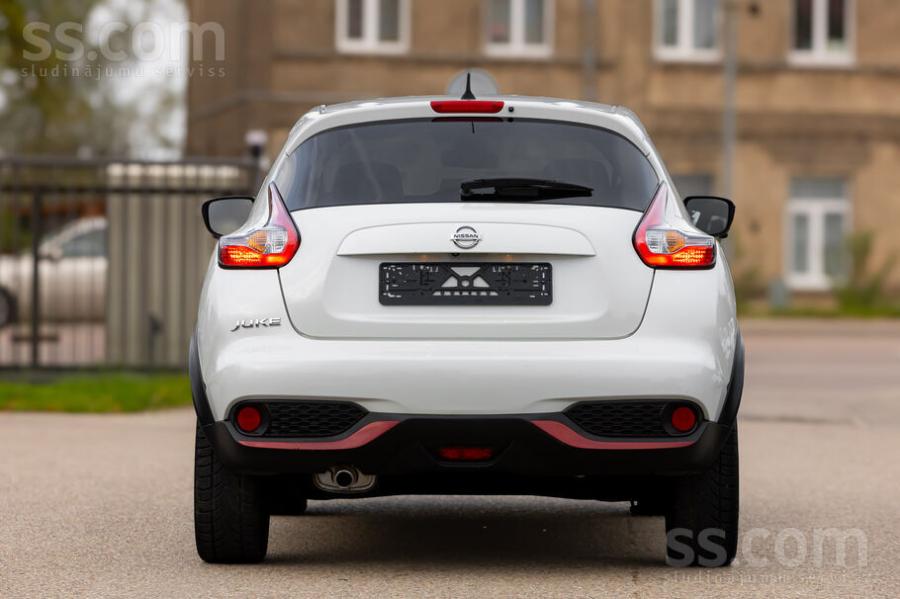 White Nissan Juke 2015 in Jelgava, with an engine capacity of 1.20 L and mileage of 121 thousand km for 7390 €, photo 6 on AUTOMOTO.COM.LV