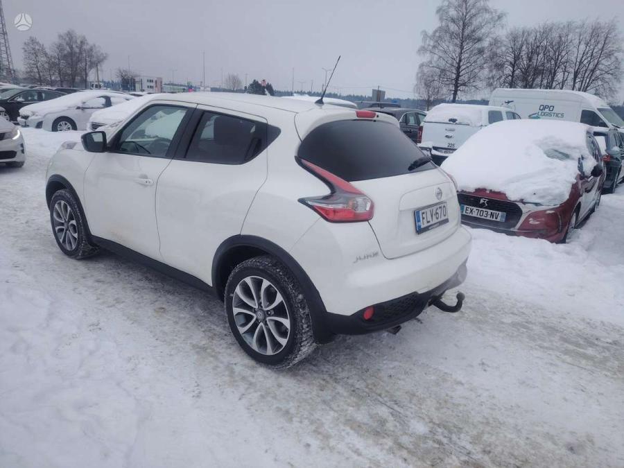Balts Nissan Juke 2016 Tauragė, ar dzinēja tilpumu 1.20 L un nobraukumu 144 tūkst. km par 6300 €, foto 3 vietnē AUTOMOTO.COM.LV