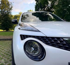 White Nissan Juke 2016 in Vilnius, with an engine capacity of 1.60 L and mileage of 37 thousand km for 9500 €, photo 10 on AUTOMOTO.COM.LV