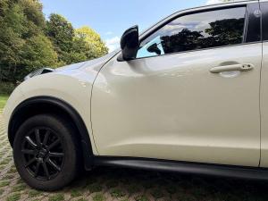 White Nissan Juke 2016 in Vilnius, with an engine capacity of 1.60 L and mileage of 37 thousand km for 9500 €, photo 15 on AUTOMOTO.COM.LV