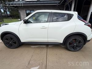 Balts Nissan Juke 2016 Rīga, ar dzinēja tilpumu 1.60 L un nobraukumu 104 tūkst. km par 6250 €, foto 5 vietnē AUTOMOTO.COM.LV