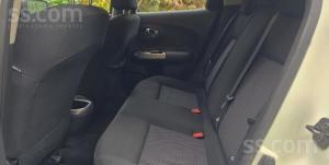 Balts Nissan Juke 2016 Rīga, ar dzinēja tilpumu 1.60 L un nobraukumu 104 tūkst. km par 6800 €, foto 10 vietnē AUTOMOTO.COM.LV