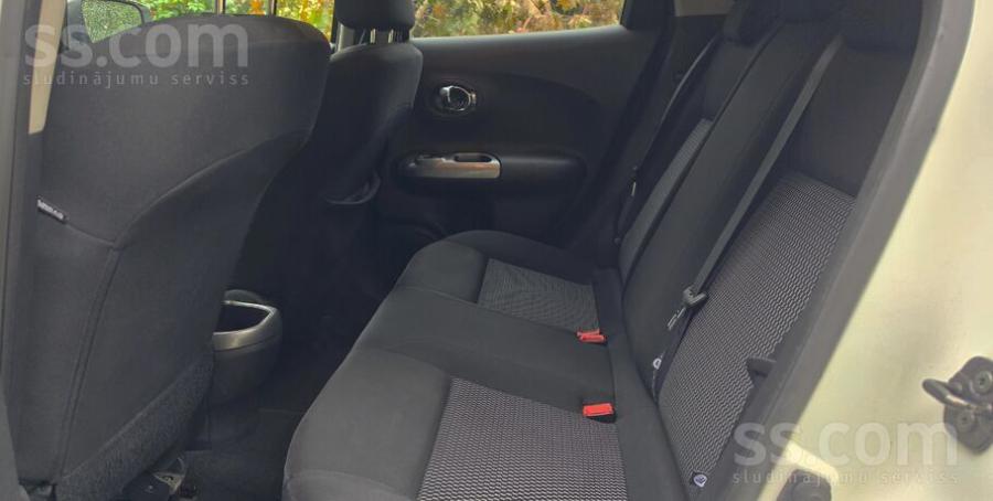 Balts Nissan Juke 2016 Rīga, ar dzinēja tilpumu 1.60 L un nobraukumu 104 tūkst. km par 6800 €, foto 10 vietnē AUTOMOTO.COM.LV