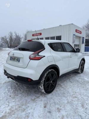 Balts Nissan Juke 2017 Tauragė, ar dzinēja tilpumu 1.20 L un nobraukumu 90 tūkst. km par 6300 €, foto 4 vietnē AUTOMOTO.COM.LV