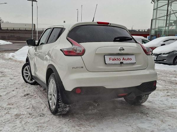 Balts Nissan Juke 2017 Viļņa, ar dzinēja tilpumu 1.60 L un nobraukumu 108 tūkst. km par 9500 €, foto 3 vietnē AUTOMOTO.COM.LV