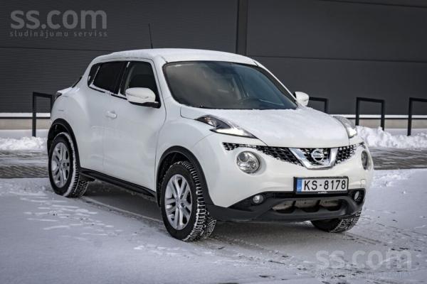 White Nissan Juke 2017 in Riga, with an engine capacity of 1.60 L and mileage of 0 thousand km for 8500 €, photo 3 on AUTOMOTO.COM.LV