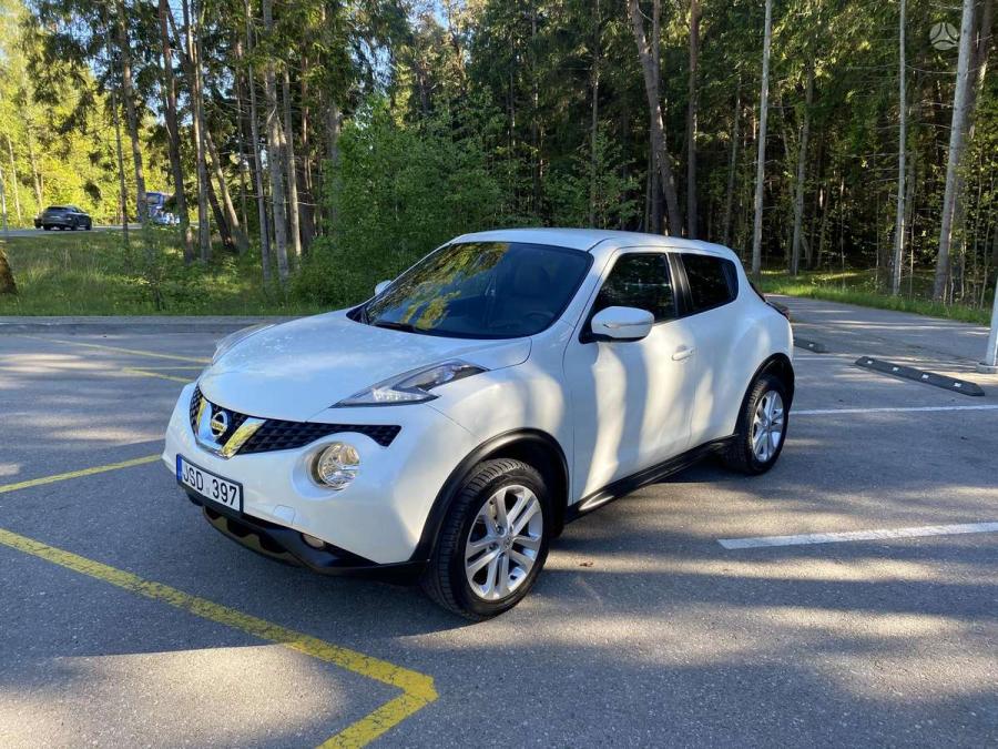 Balts Nissan Juke 2017 Klaipėda, ar dzinēja tilpumu 1.60 L un nobraukumu 123 tūkst. km par 7000 €, foto 1 vietnē AUTOMOTO.COM.LV