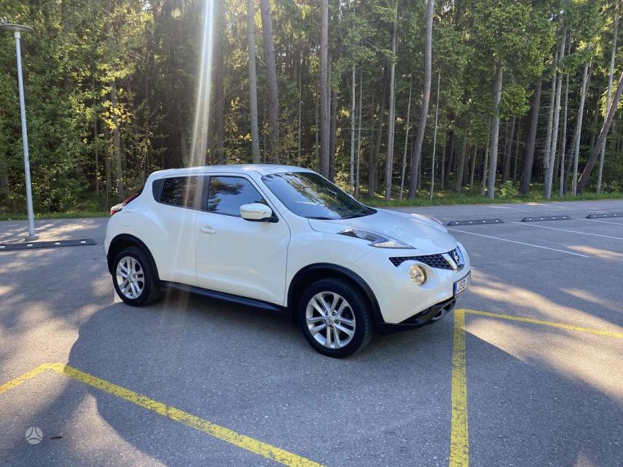 Balts Nissan Juke 2017 Klaipėda, ar dzinēja tilpumu 1.60 L un nobraukumu 123 tūkst. km par 7000 €, foto 3 vietnē AUTOMOTO.COM.LV