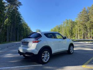 Balts Nissan Juke 2017 Klaipėda, ar dzinēja tilpumu 1.60 L un nobraukumu 123 tūkst. km par 7000 €, foto 4 vietnē AUTOMOTO.COM.LV
