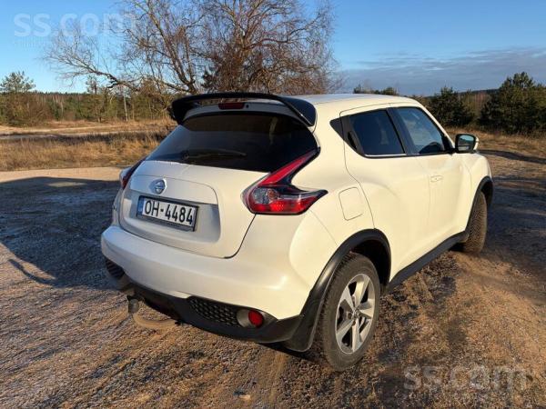 White Nissan Juke 2018 in Daugavpils, with an engine capacity of 1.60 L and mileage of 0 thousand km for 9990 €, photo 2 on AUTOMOTO.COM.LV