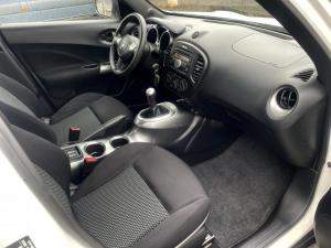 White Nissan Juke 2018 in Riga, with an engine capacity of 1.60 L and mileage of 67 thousand km for 9790 €, photo 17 on AUTOMOTO.COM.LV