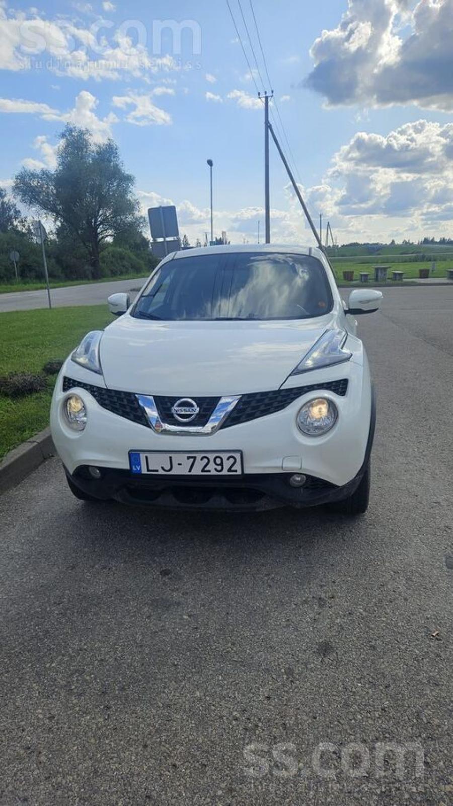 Balts Nissan Juke 2018 Jelgava, ar dzinēja tilpumu 1.60 L un nobraukumu 113 tūkst. km par 8100 €, foto 3 vietnē AUTOMOTO.COM.LV
