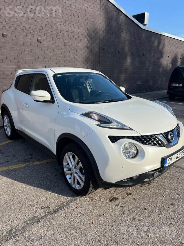Nissan Juke 2018 in Riga on AUTOMOTO.COM.LV White Nissan Juke 2018 in Riga, with an engine capacity of 1.60 L and mileage of 88 thousand km for 8300 €, photo 1 on AUTOMOTO.COM.LV