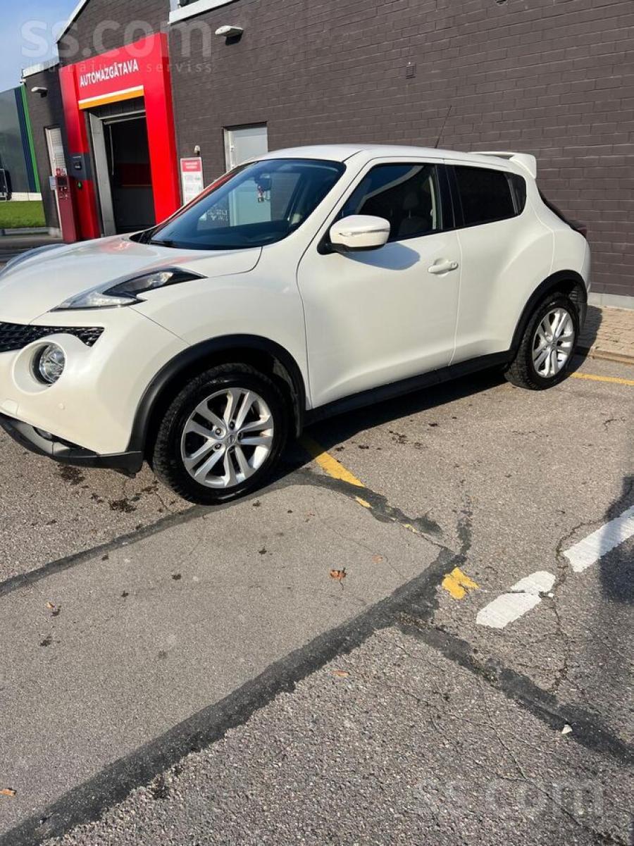 Balts Nissan Juke 2018 Rīga, ar dzinēja tilpumu 1.60 L un nobraukumu 88 tūkst. km par 8300 €, foto 5 vietnē AUTOMOTO.COM.LV