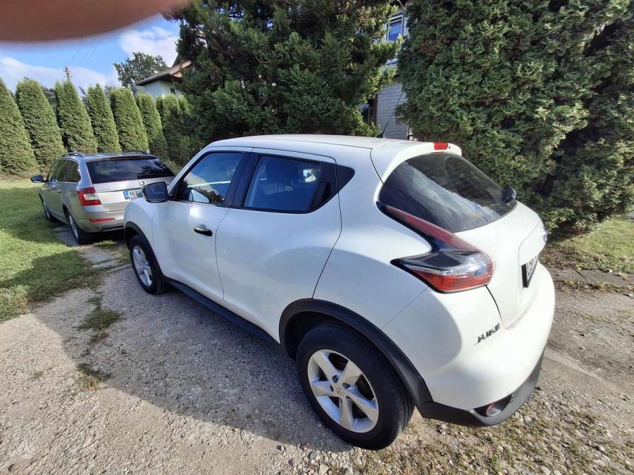 Balts Nissan Juke 2019 Viļņa, ar dzinēja tilpumu 1.60 L un nobraukumu 81 tūkst. km par 10400 €, foto 4 vietnē AUTOMOTO.COM.LV