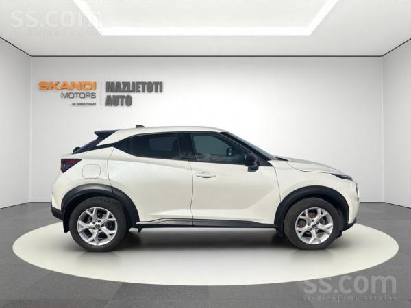 White Nissan Juke 2020 in Riga, with an engine capacity of 1.00 L and mileage of 80 thousand km for 13290 €, photo 7 on AUTOMOTO.COM.LV