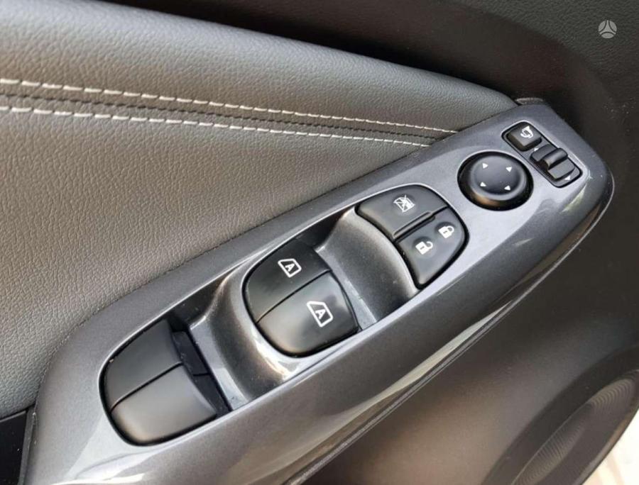 Balts Nissan Juke 2020 Šauļi, ar dzinēja tilpumu 1.00 L un nobraukumu 100 tūkst. km par 13500 €, foto 15 vietnē AUTOMOTO.COM.LV