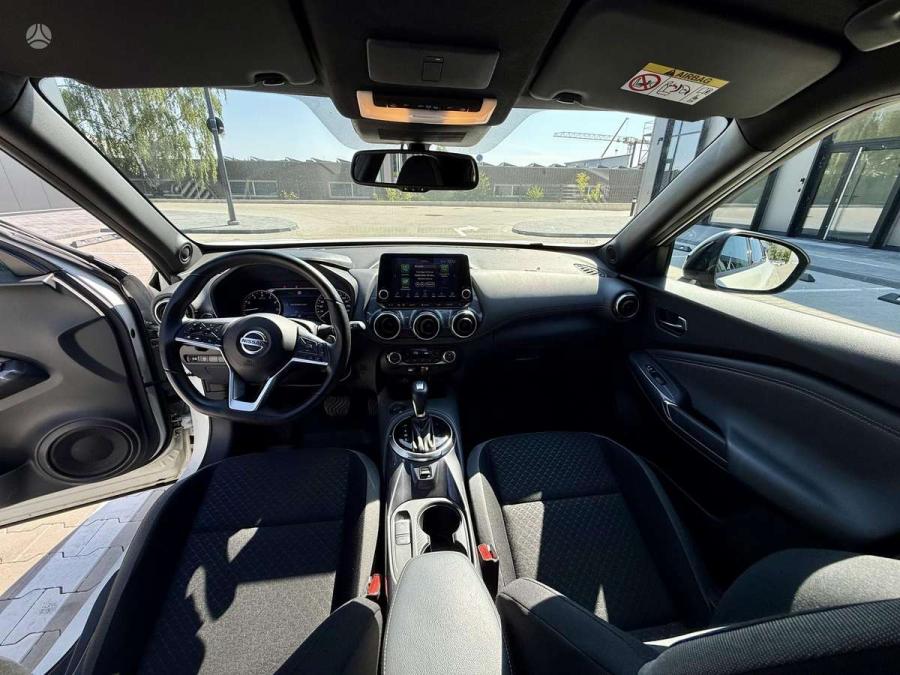 White Nissan Juke 2020 in Vilnius, with an engine capacity of 1.00 L and mileage of 26 thousand km for 13800 €, photo 16 on AUTOMOTO.COM.LV