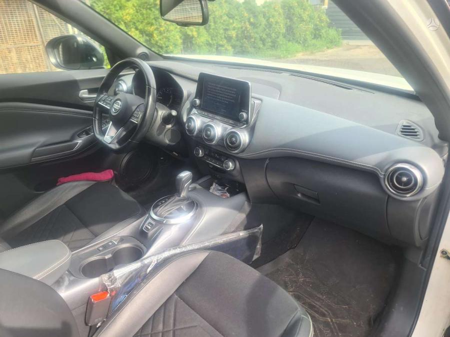 Balts Nissan Juke 2021 Kauņa, ar dzinēja tilpumu 1.00 L un nobraukumu 51 tūkst. km par 15900 €, foto 12 vietnē AUTOMOTO.COM.LV