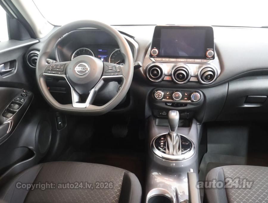 White Nissan Juke 2021 in Tallinn, with an engine capacity of 1.00 L and mileage of 45 thousand km for 13900 €, photo 8 on AUTOMOTO.COM.LV