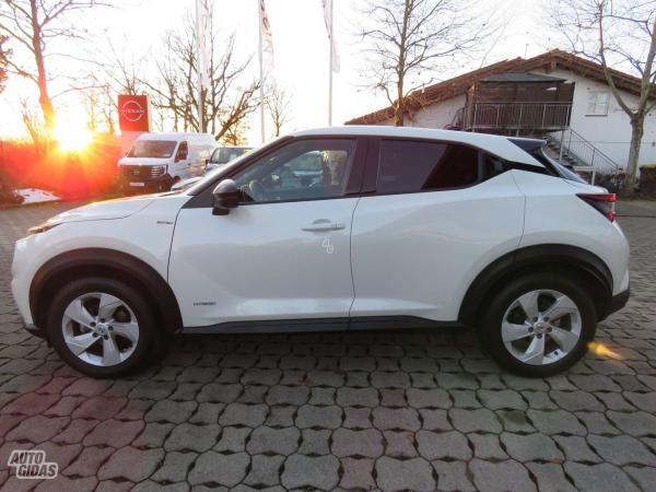 White Nissan Juke 2022 in Kaunas, with an engine capacity of 0.00 L and mileage of 35 thousand km for 25876 €, photo 4 on AUTOMOTO.COM.LV