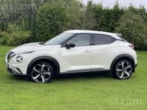White Nissan Juke 2022 in Riga, with an engine capacity of 1.00 L and mileage of 68 thousand km for 14500 €, photo 3 on AUTOMOTO.COM.LV