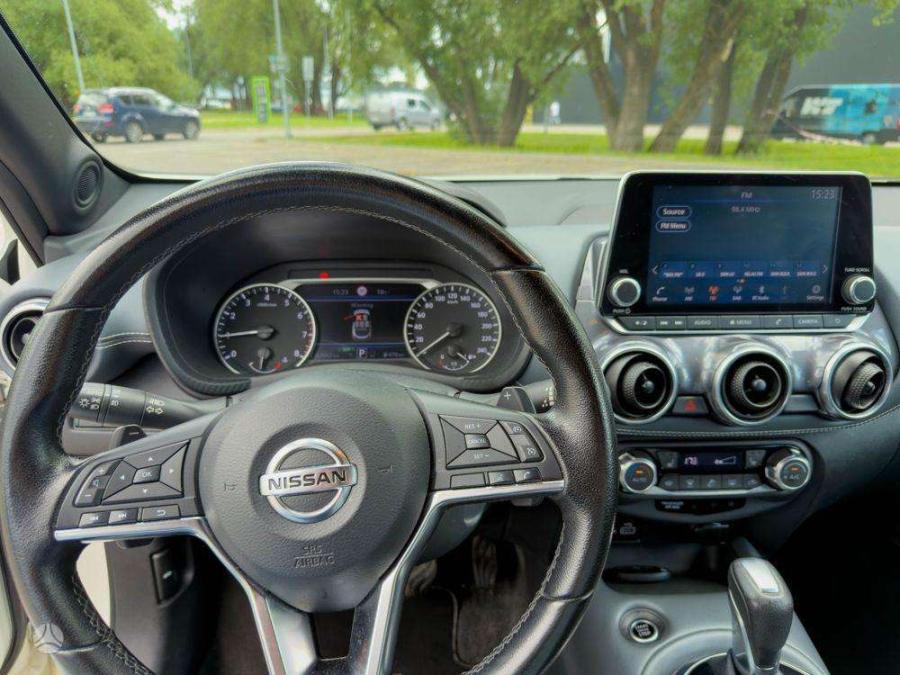 White Nissan Juke 2022 in Riga, with an engine capacity of 1.00 L and mileage of 71 thousand km for 12750 €, photo 14 on AUTOMOTO.COM.LV