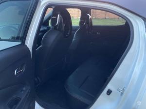 Balts Nissan Juke 2023 Marijampole, ar dzinēja tilpumu 1.60 L un nobraukumu 51 tūkst. km par 17350 €, foto 26 vietnē AUTOMOTO.COM.LV