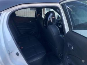 Balts Nissan Juke 2023 Marijampole, ar dzinēja tilpumu 1.60 L un nobraukumu 51 tūkst. km par 17350 €, foto 27 vietnē AUTOMOTO.COM.LV