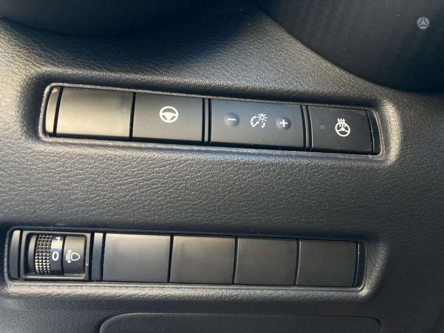 Balts Nissan Juke 2023 Marijampole, ar dzinēja tilpumu 1.60 L un nobraukumu 51 tūkst. km par 17350 €, foto 44 vietnē AUTOMOTO.COM.LV