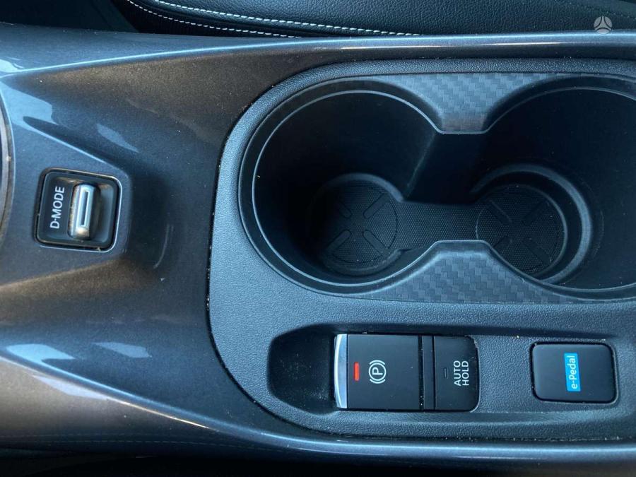 Balts Nissan Juke 2023 Marijampole, ar dzinēja tilpumu 1.60 L un nobraukumu 51 tūkst. km par 17350 €, foto 48 vietnē AUTOMOTO.COM.LV