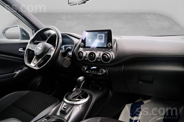 White Nissan Juke 2023 in Riga, with an engine capacity of 1.60 L and mileage of 0 thousand km for 14490 €, photo 6 on AUTOMOTO.COM.LV