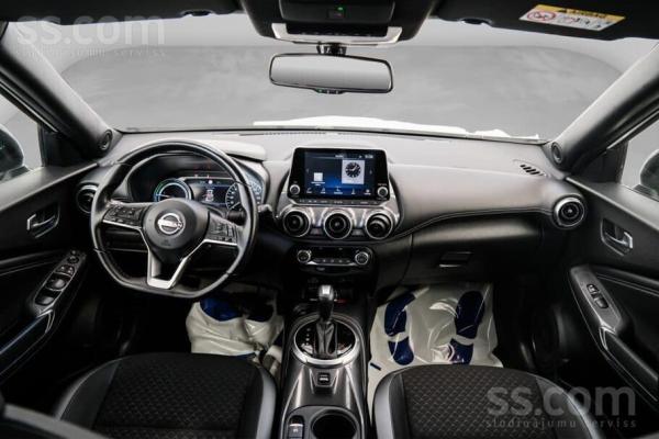 White Nissan Juke 2023 in Riga, with an engine capacity of 1.60 L and mileage of 0 thousand km for 14490 €, photo 11 on AUTOMOTO.COM.LV
