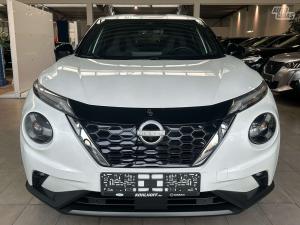 White Nissan Juke 2024 in Kaunas, with an engine capacity of 0.00 L and mileage of 17 thousand km for 27951 €, photo 2 on AUTOMOTO.COM.LV