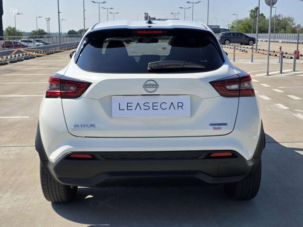 White Nissan Juke 2024 in Vilnius, with an engine capacity of 1.60 L and mileage of 28 thousand km for 21250 €, photo 7 on AUTOMOTO.COM.LV