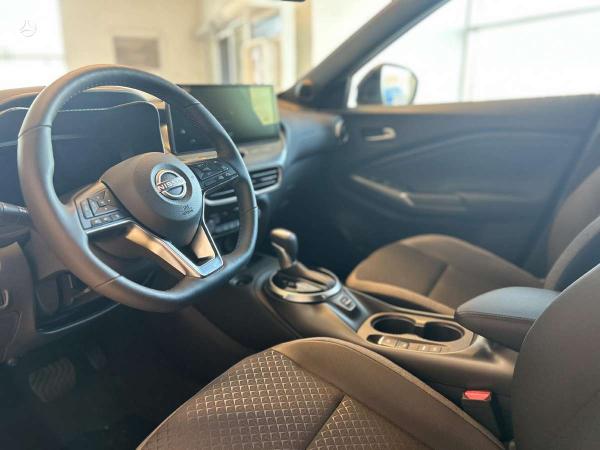 White Nissan Juke 2025 in Siauliai, with an engine capacity of 1.60 L and mileage of 9 thousand km for 27590 €, photo 11 on AUTOMOTO.COM.LV