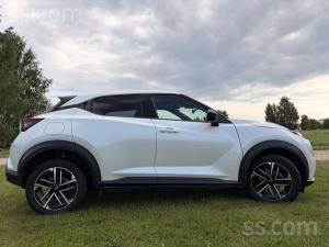 White Nissan Juke 2025 in Riga, with an engine capacity of 1.00 L and mileage of 60 thousand km for 17000 €, photo 14 on AUTOMOTO.COM.LV