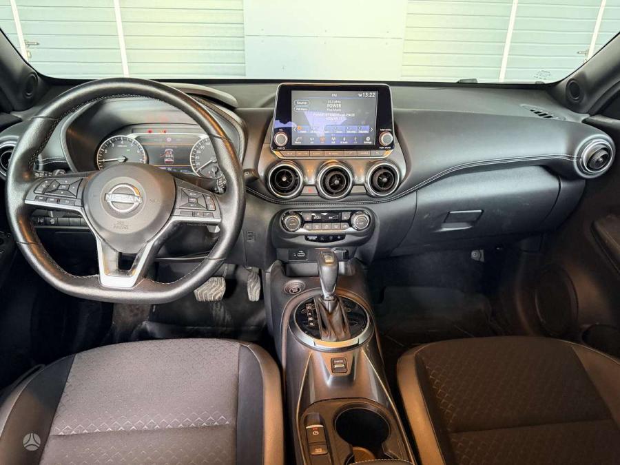 White Nissan Juke 2025 in Vilnius, with an engine capacity of 1.00 L and mileage of 33 thousand km for 13650 €, photo 9 on AUTOMOTO.COM.LV