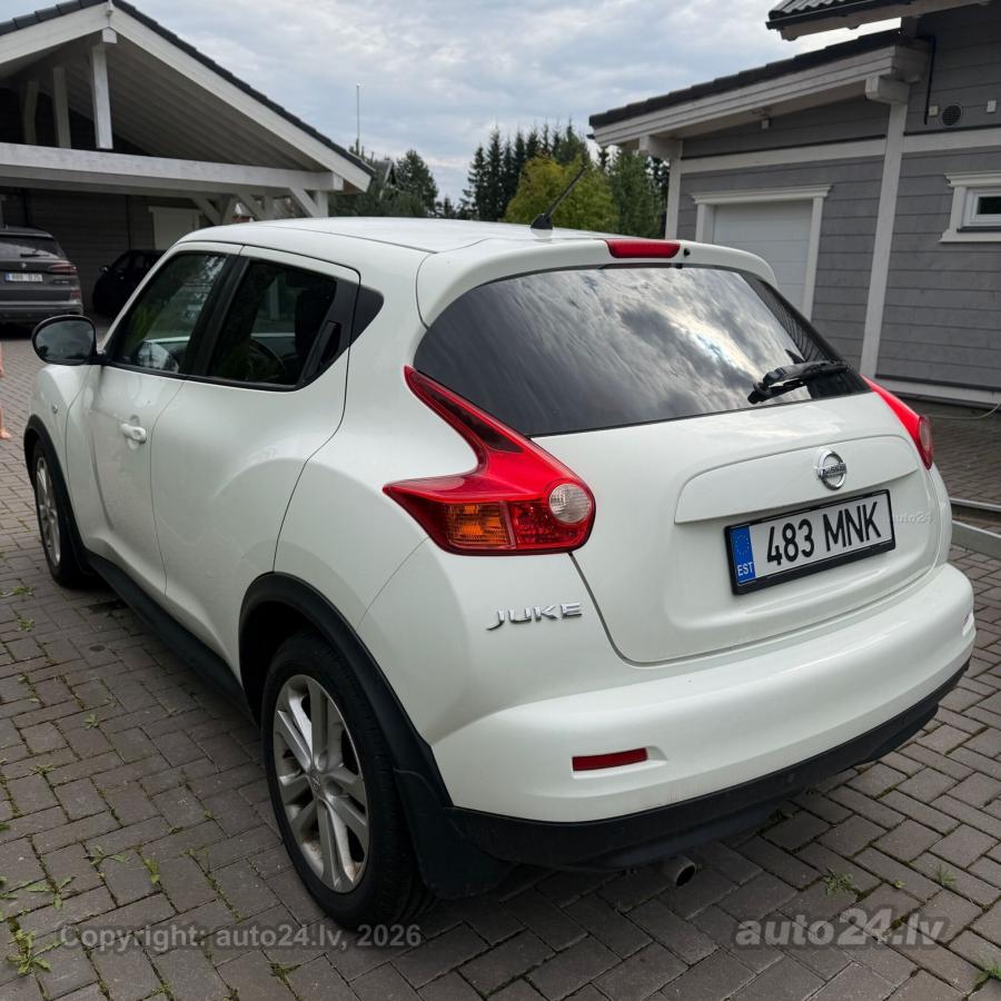 Balts Nissan Juke 2010 Tallina, ar dzinēja tilpumu 1.60 L un nobraukumu 109 tūkst. km par 2900 €, foto 4 vietnē AUTOMOTO.COM.LV