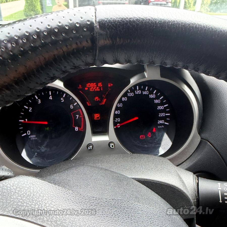 Balts Nissan Juke 2010 Tallina, ar dzinēja tilpumu 1.60 L un nobraukumu 109 tūkst. km par 2900 €, foto 7 vietnē AUTOMOTO.COM.LV