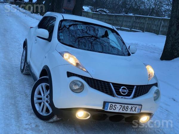 Balts Nissan Juke 2011 Rīga, ar dzinēja tilpumu 1.50 L un nobraukumu 184 tūkst. km par 4999 €, foto 2 vietnē AUTOMOTO.COM.LV