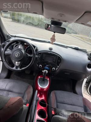 Balts Nissan Juke 2011 Rīga, ar dzinēja tilpumu 1.60 L un nobraukumu 209 tūkst. km par 4400 €, foto 9 vietnē AUTOMOTO.COM.LV