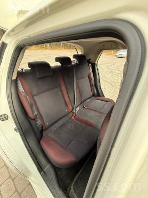 Balts Nissan Juke 2011 Rīga, ar dzinēja tilpumu 1.60 L un nobraukumu 209 tūkst. km par 4400 €, foto 10 vietnē AUTOMOTO.COM.LV