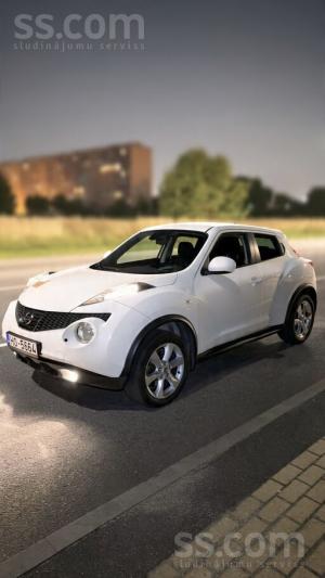 Balts Nissan Juke 2011 Rīga, ar dzinēja tilpumu 1.60 L un nobraukumu 126 tūkst. km par 6800 €, foto  vietnē AUTOMOTO.COM.LV