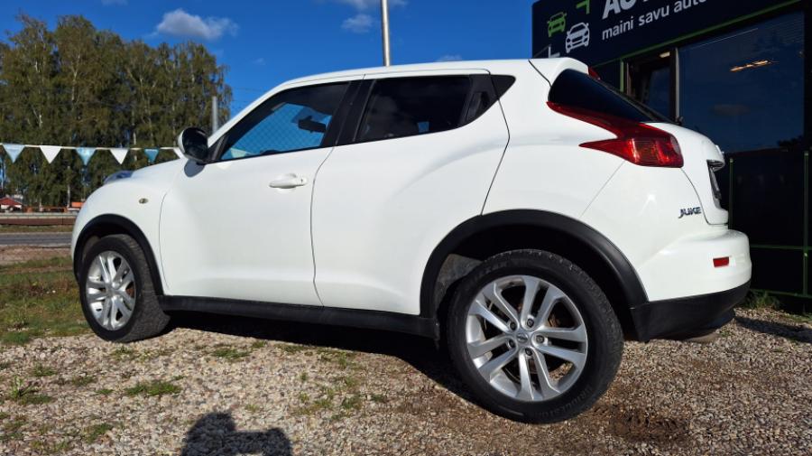 Balts Nissan Juke 2012 Rīga, ar dzinēja tilpumu 1.60 L un nobraukumu 245 tūkst. km par 5490 €, foto 6 vietnē AUTOMOTO.COM.LV