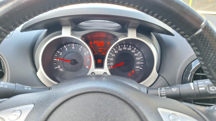Balts Nissan Juke 2012 Rīga, ar dzinēja tilpumu 1.60 L un nobraukumu 245 tūkst. km par 5490 €, foto 8 vietnē AUTOMOTO.COM.LV