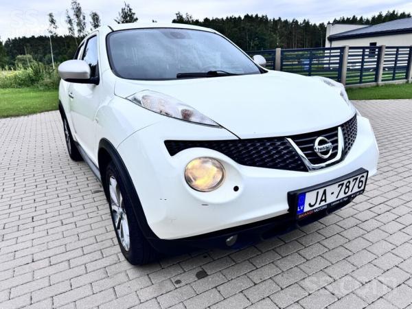 Balts Nissan Juke 2012 Rīga, ar dzinēja tilpumu 1.60 L un nobraukumu 165 tūkst. km par 6500 €, foto 1 vietnē AUTOMOTO.COM.LV