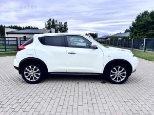 Balts Nissan Juke 2012 Rīga, ar dzinēja tilpumu 1.60 L un nobraukumu 165 tūkst. km par 6500 €, foto 4 vietnē AUTOMOTO.COM.LV