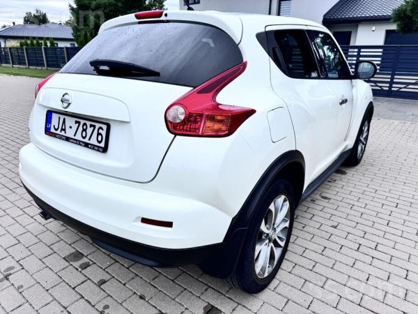 Balts Nissan Juke 2012 Rīga, ar dzinēja tilpumu 1.60 L un nobraukumu 165 tūkst. km par 6500 €, foto 4 vietnē AUTOMOTO.COM.LV